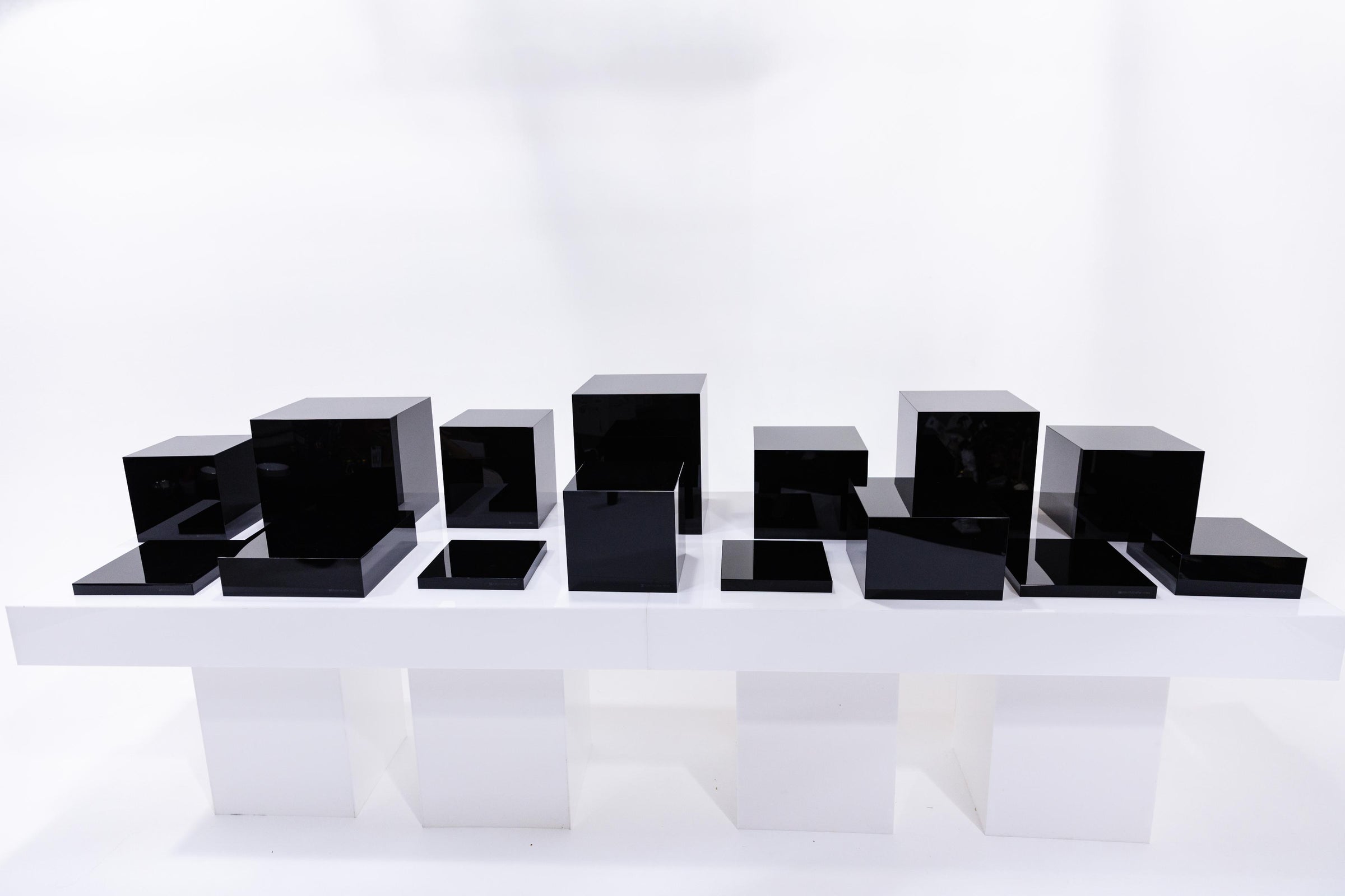 Acrylic Display Risers & Event Plinths | Plinths New York